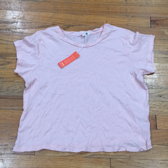 Sundry | Tops | Sundry Cropped Tee Sz Xs | Poshmark